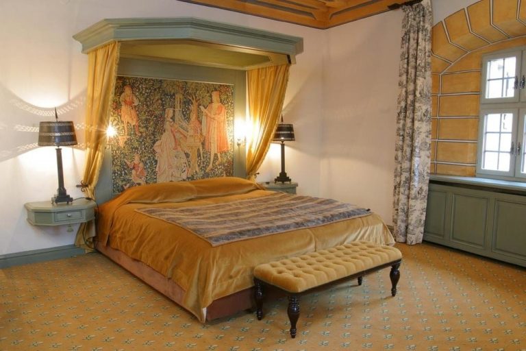 10 Castle Hotels in Germany For a Fairytale Vacation - DreamHotels