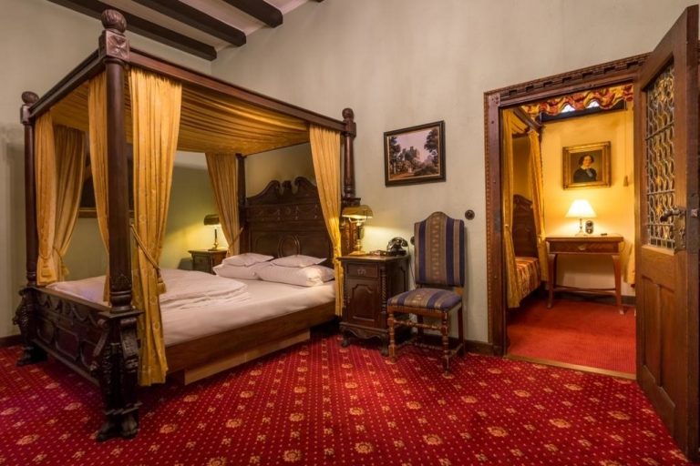 10 Castle Hotels in Germany For a Fairytale Vacation - DreamHotels